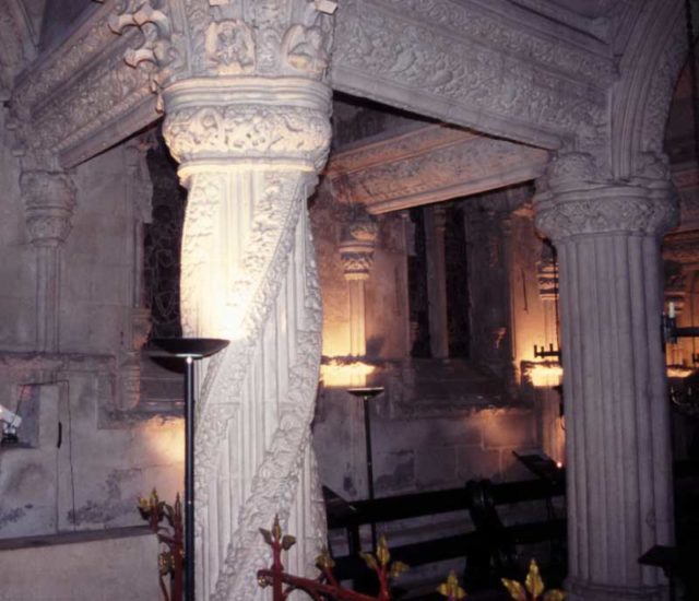 Rosslyn Chapel - The Mysterious Chapel in Scotland